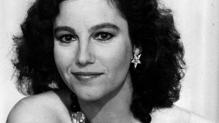 La donna pia non ci sta più Costano care le voglie del marito - Homepage