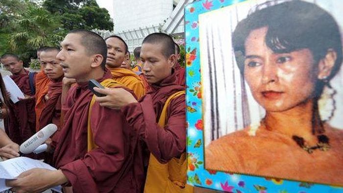 Birmania; San Suu Kyi: sono innocente, non ho commesso reati - apcom