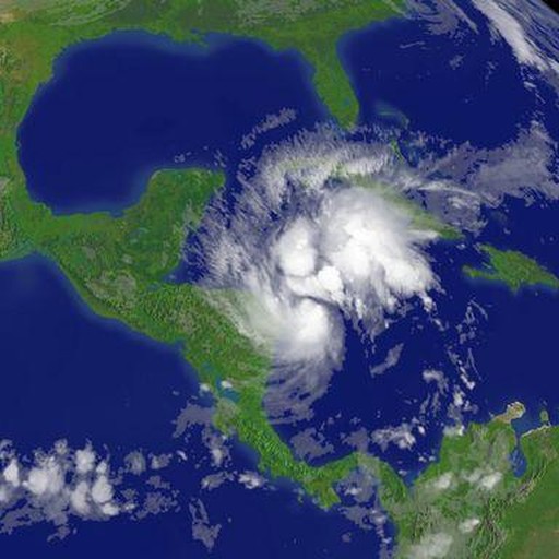 Usa/ Uragano Bill sale a categoria 4, si muove verso le Bermuda - apcom