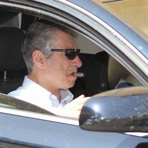 Manovra/ Bossi ad Arcore: iniziato vertice Pdl-Lega - apcom