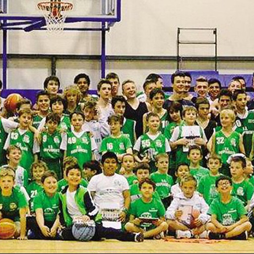 Serata con i campioni, l’Indipendente a canestro - Cronaca