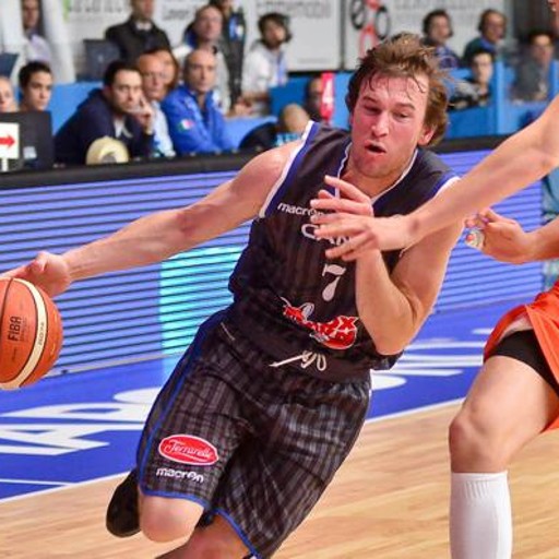 Cantù, il debutto di Hodge - Sport