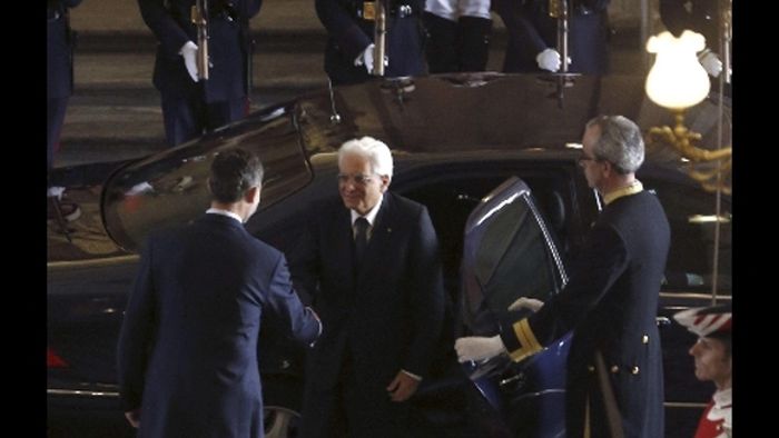 Immigrati: Mattarella,Ue sia all'altezza - Europa