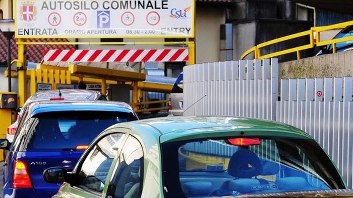 Autosilo di via Auguadri Ora all’ingresso si registrano le targhe - Cronaca