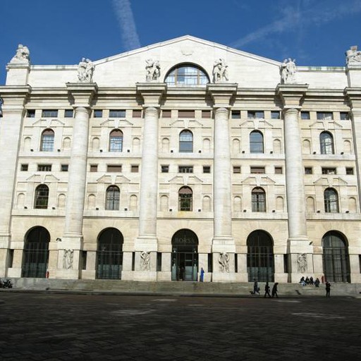 Borsa: Milano apre a -0,30% - Europa