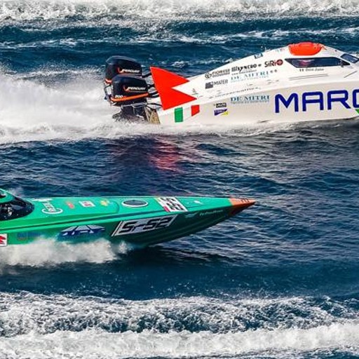 Abbate jr fermo ai box Centomiglia a Bacchi - Sport Motori Motonautica