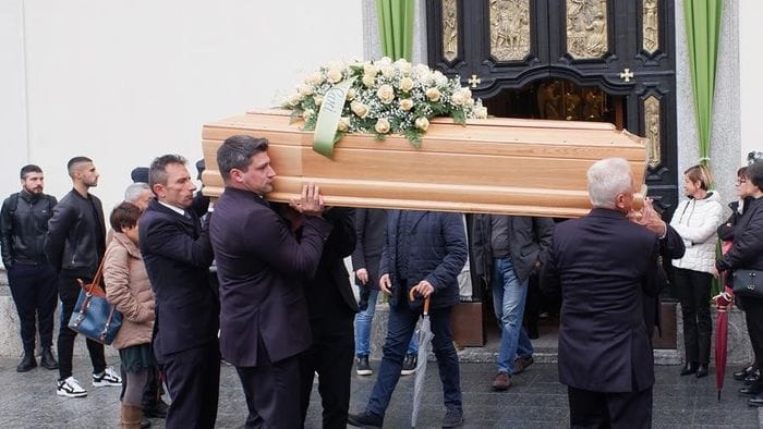 Erba, l’addio alla fondatrice di Selene «Una donna grande e generosa ...