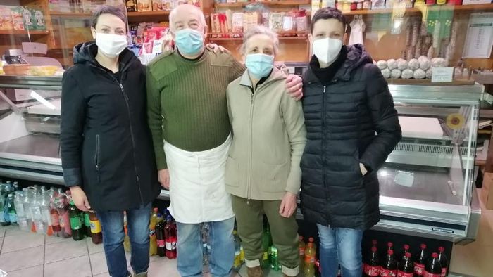 Casasco, negozio più forte del Covid Riapre dopo 47 giorni di ...