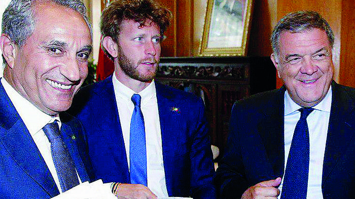 L’Italia dei magliari eterna immagine - Editoriali, Lecco