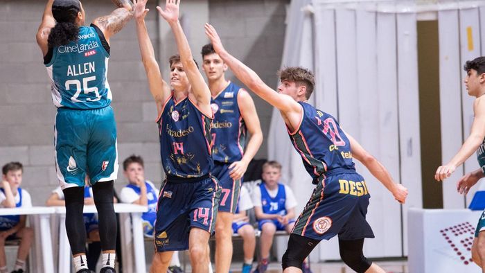 Allen sta scaldando i motori Facile vederlo con Ravenna - Sport Basket ...