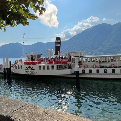 Il pontile di Colonno riaperto dal piroscafo Concordia, dopo 33 anni