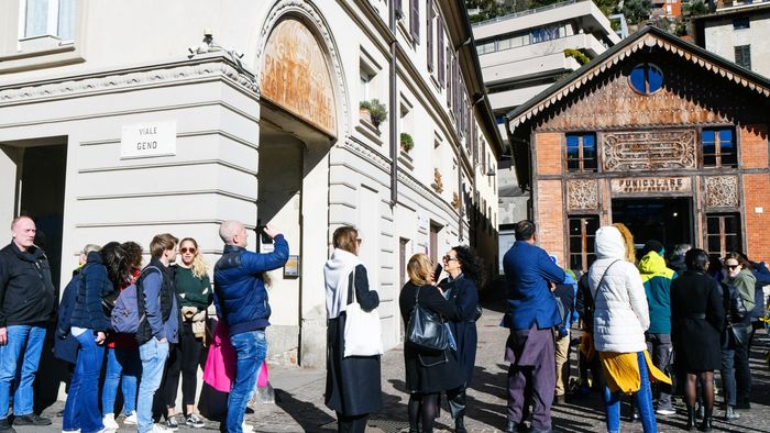 Il termometro tocca i 20 gradi e il lago è già sotto il livello di guardia