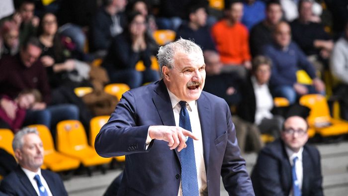 Sacchetti si prende le colpe: «Responsabilità mia»