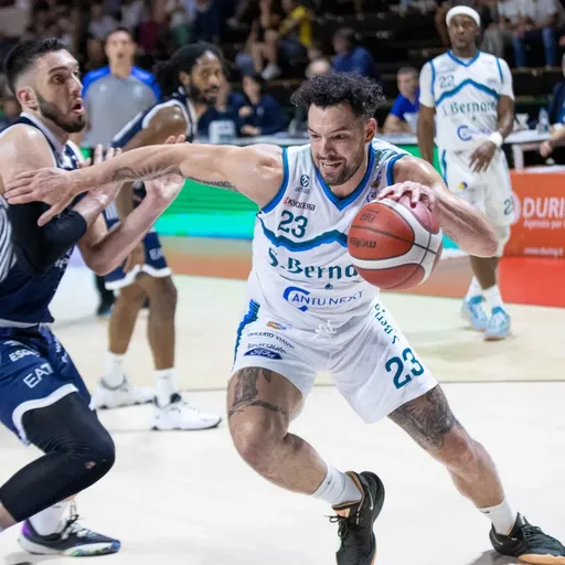 Cagnardi non è morbido con Cantù. «Serve capire che squadra siamo ...