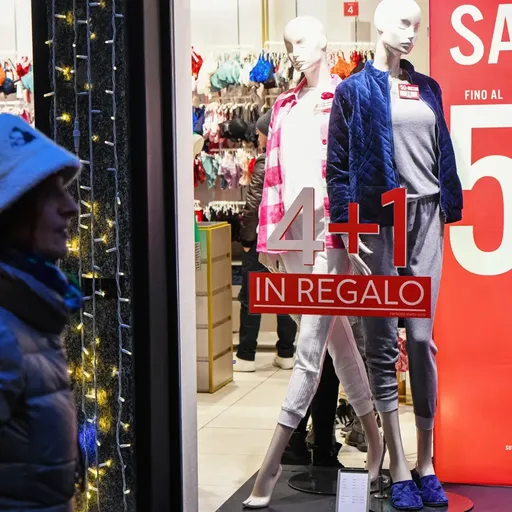 Ecco gli sconti. Ma i saldi ufficiali solo dal 5 gennaio