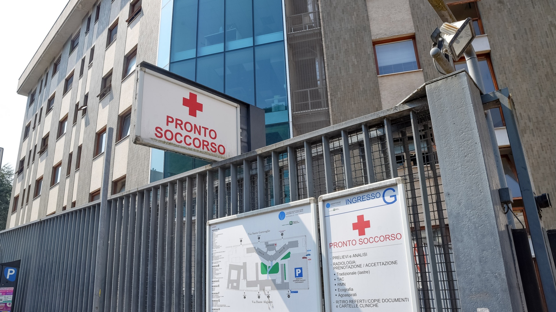 «Tre giorni in Pronto soccorso. Così mio padre è morto solo»