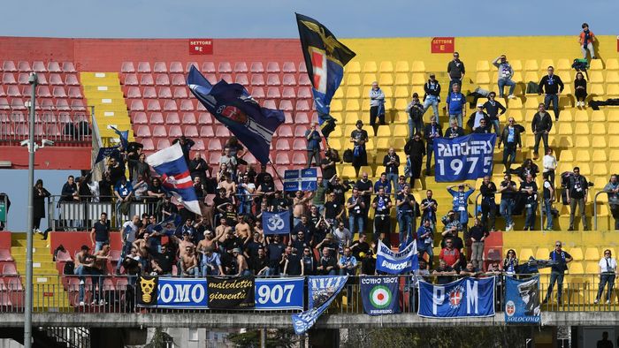 Curve esaurite per Como-Parma. Arbitrerà Meraviglia - Sport Calcio Como ...