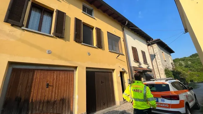 Spara alla ex, si barrica in casa e si uccide