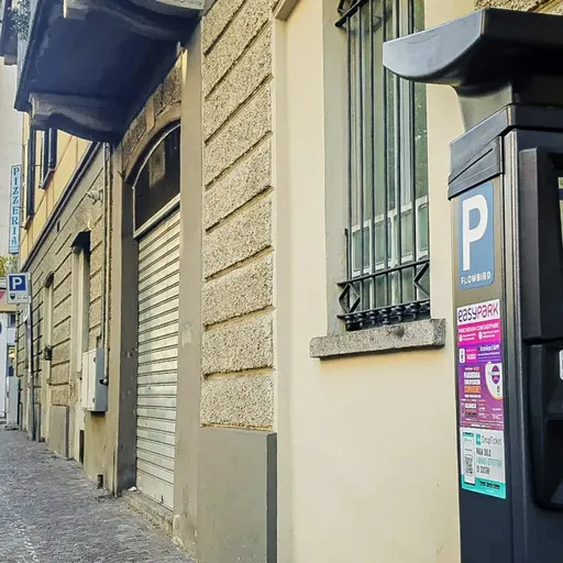 Rivoluzione parcometri in città: «Venderanno i biglietti del bus e ...