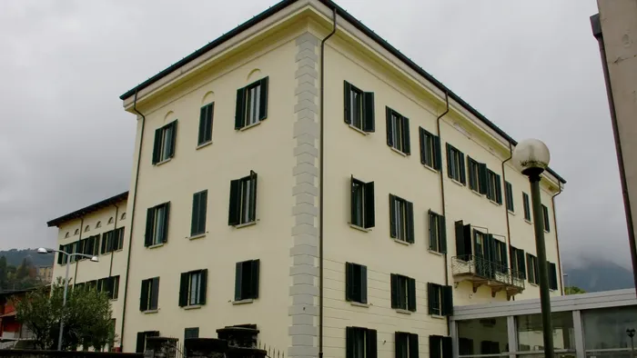 Pedopornografia e nazismo in una chat del liceo Vanoni di Menaggio