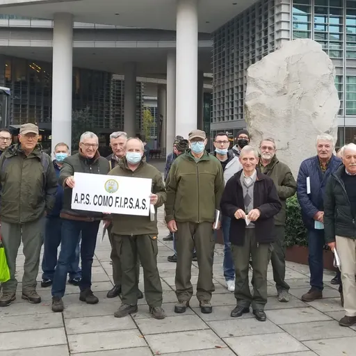 Via libera del ministero: torna il lavarello nel lago di Como - Cronaca ...