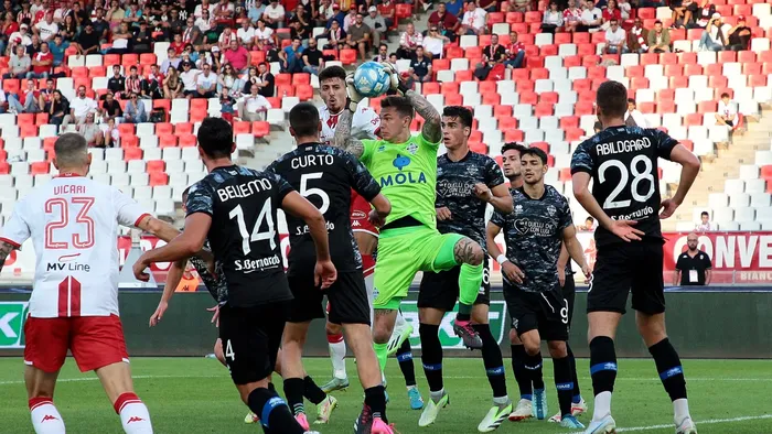 Como, a Bari altra gara tosta. Una delle squadre più in forma - Sport ...