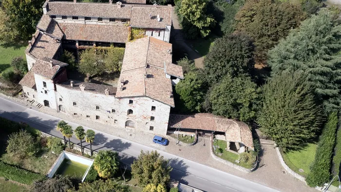 Deciso: Castello di Pomerio in vendita