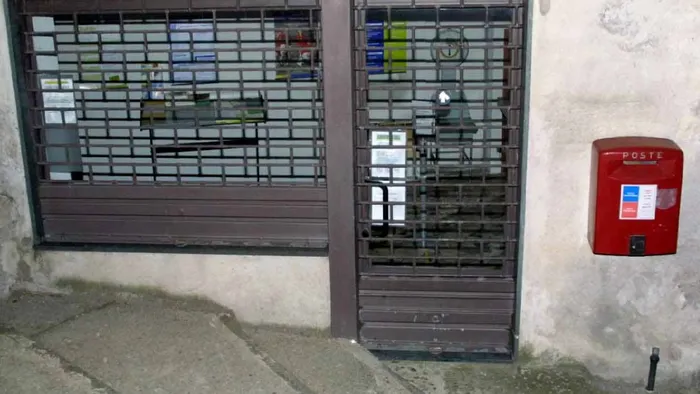 Colonno, bandito solitario rapina l’ufficio postale - Cronaca, Colonno