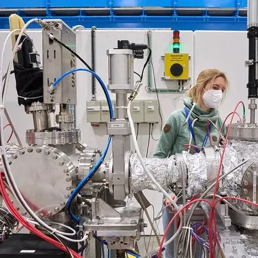 Cern, l'antimateria si prepara alla prima uscita su un furgone - Ansa Tecnologia