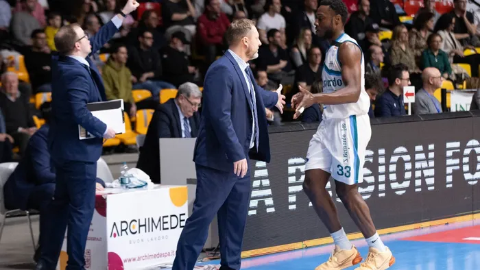 Cagnardi non ci sta: «Approccio morbido e serviva lucidità» - Sport ...