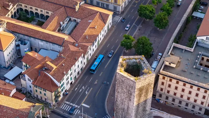 Il Comune di Como cerca sponsor per i monumenti