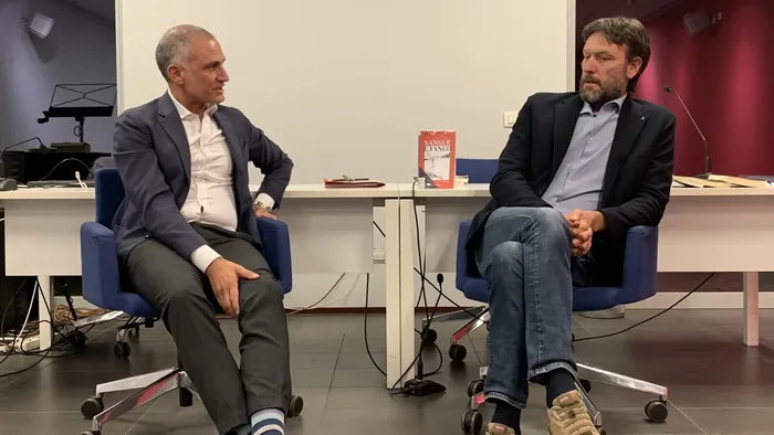 Fango contro i Castagna: Già condannati 30 leoni da tastiera