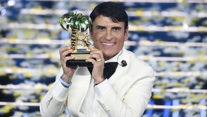 Dall’Eurovision al Casinò: Sal Da Vinci canta a Campione