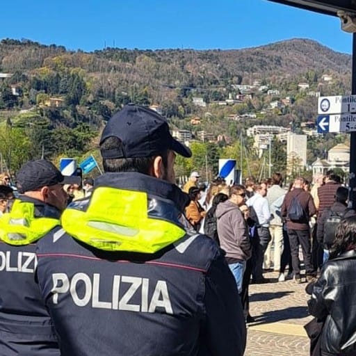 “Buttadentro” dei taxi boat: emessi quattro provvedimenti di divieto di ...