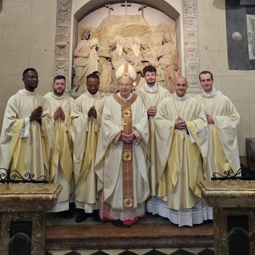 Sei nuovi sacerdoti a Como: l’ordinazione in Duomo e l’omelia del vescovo